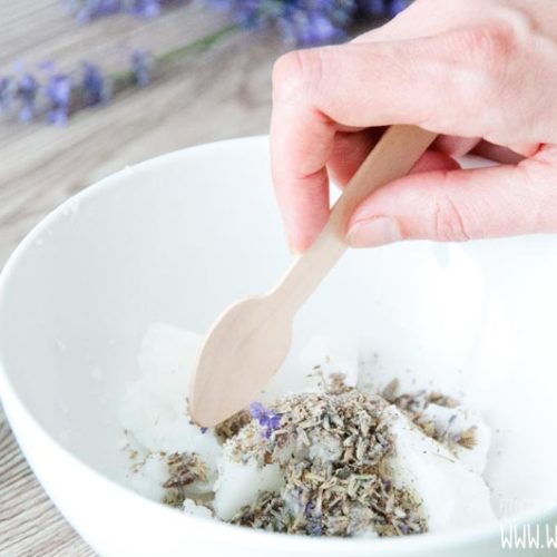 Lavendel Peeling mit Kokosöl selber machen *für trockene Haut*