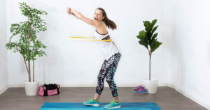 Hula Hoop Challenge: In 30 Tagen zum flachen Bauch!