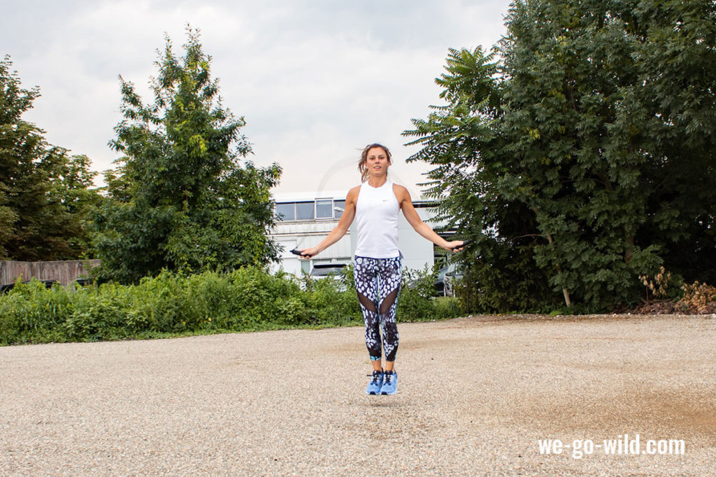 Entrenamiento de saltar la cuerda: ¡Estos ejercicios te mantienen en forma!